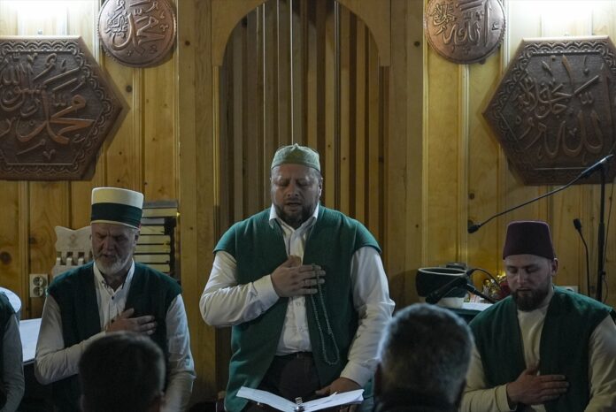 Derviši i njihove tekije oblikuju duhovni život u BiH već šest stoljeća ...